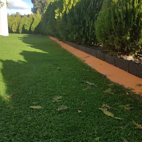 Barrier Edging by Enviro Blocks | Australia's Sustainable Garden Borders