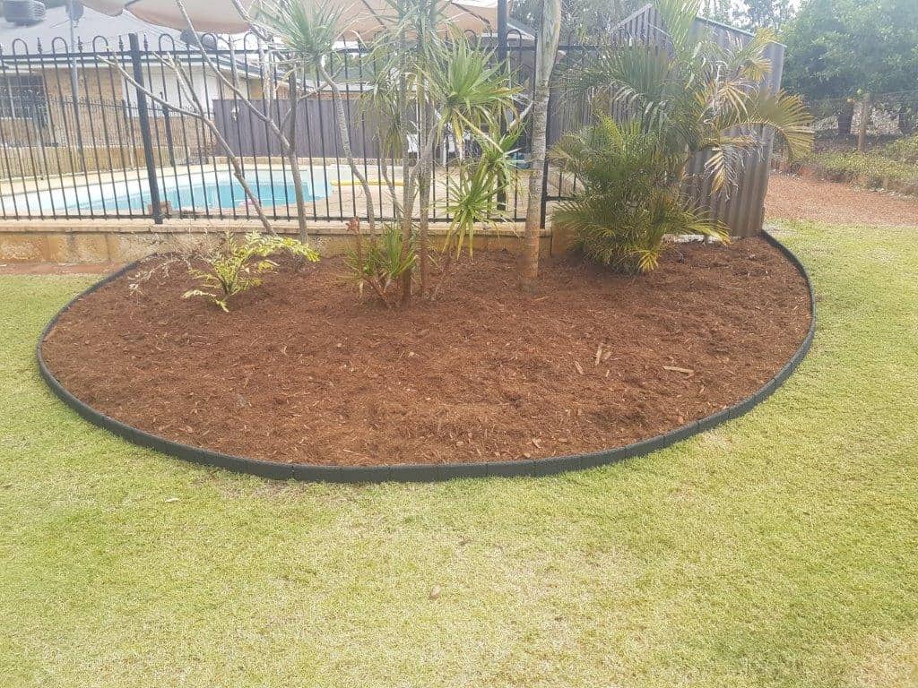 Garden Edging by Enviro Blocks | Australia's Sustainable Garden Borders
