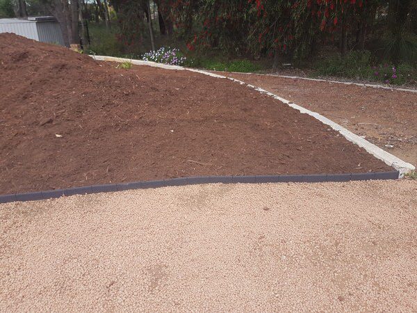 Barrier Edging by Enviro Blocks | Australia's Sustainable Garden Borders