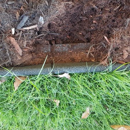 Barrier Edging by Enviro Blocks | Australia's Sustainable Garden Borders