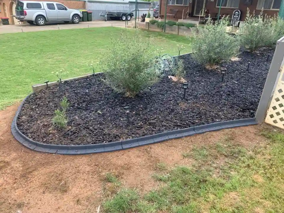 Garden Edging Ideas & Photos For Your Garden | Enviro Blocks
