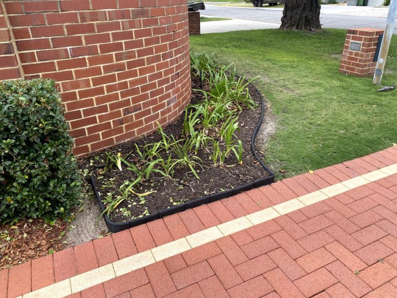 Barrier Edging by Enviro Blocks | Australia's Sustainable Garden Borders