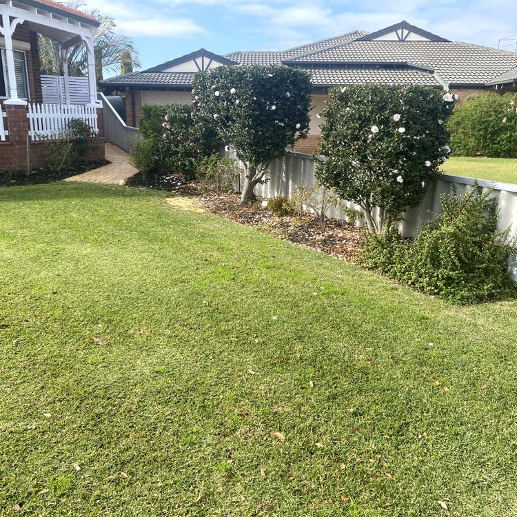 Barrier Edging by Enviro Blocks | Australia's Sustainable Garden Borders