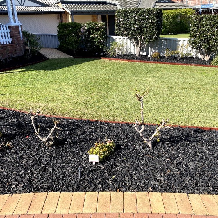Barrier Edging by Enviro Blocks | Australia's Sustainable Garden Borders